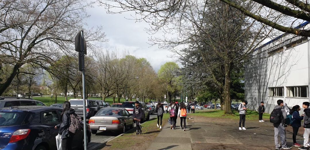 โรงเรียนมัธยมคิลลานี่ Killarney Secondary School | GetEducation.co.th