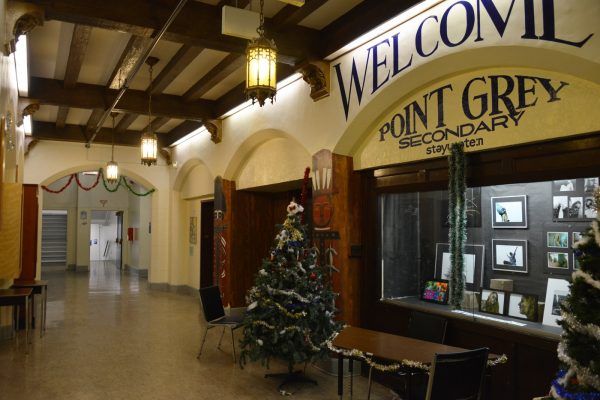 โรงเรียนมัธยมพอยท์ เกรย์ Point Grey Secondary School | GetEducation.co.th